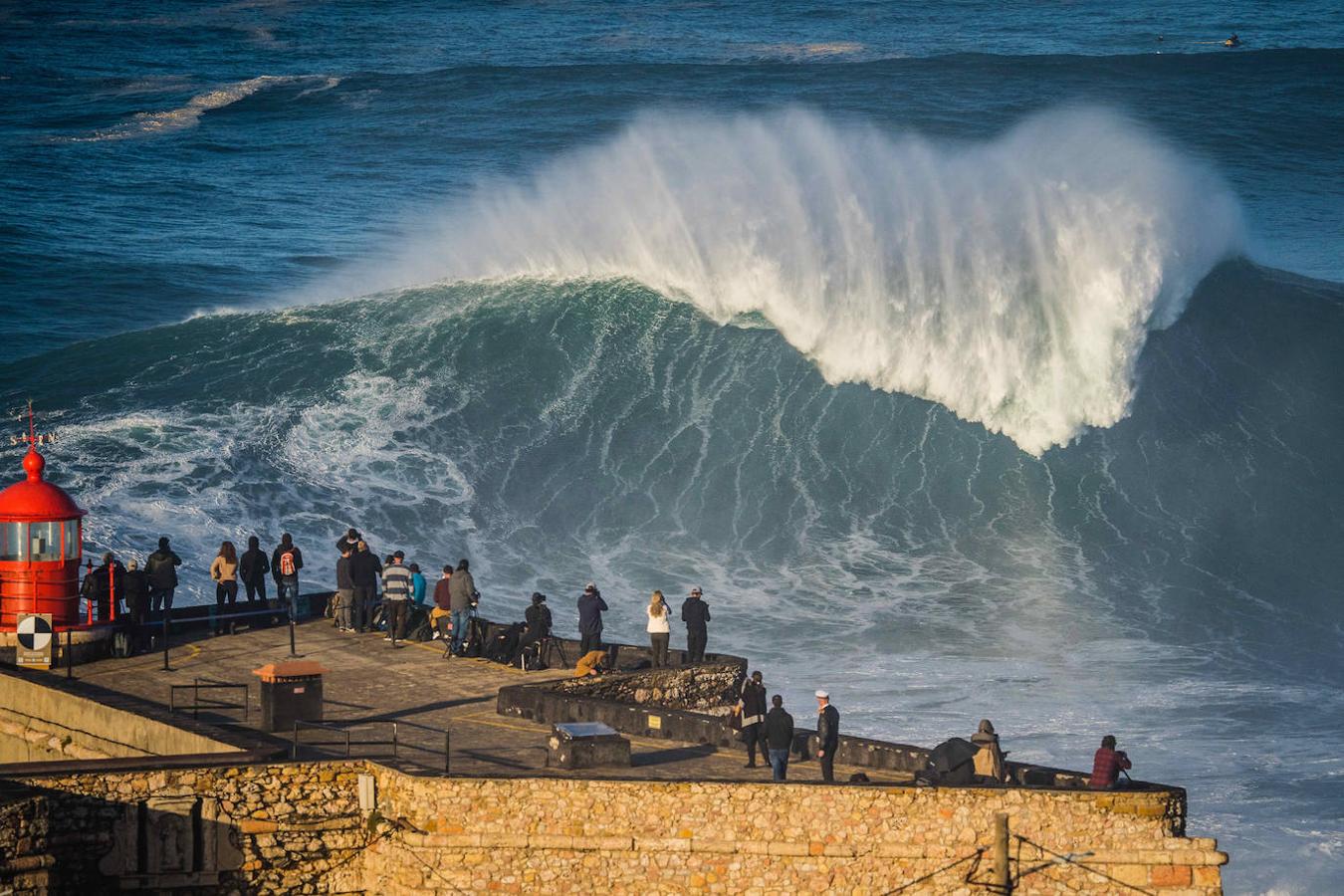 Fotos: Nazaré: las mejores y más extremas olas del mundo | Las Provincias