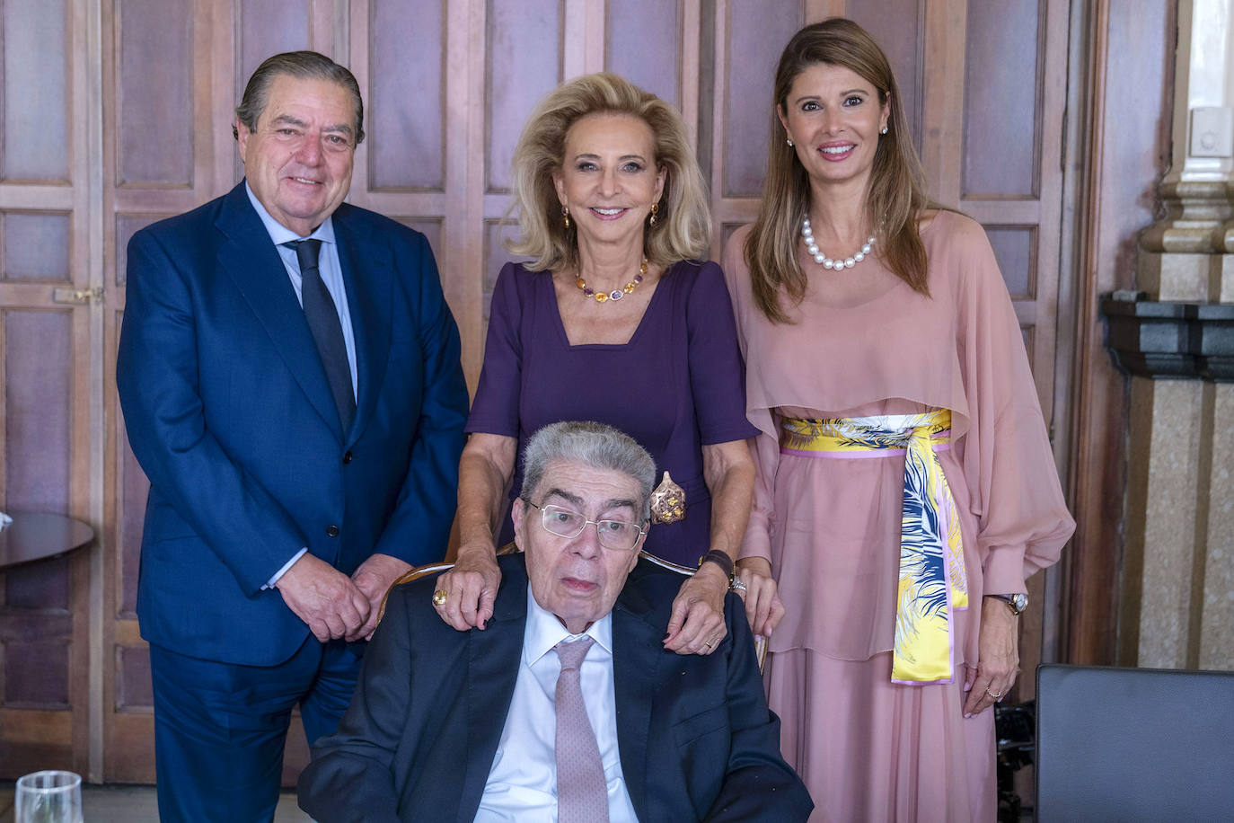 Fotos: Todos los detalles de la comida con que Mayrén Beneyto homenajea ...